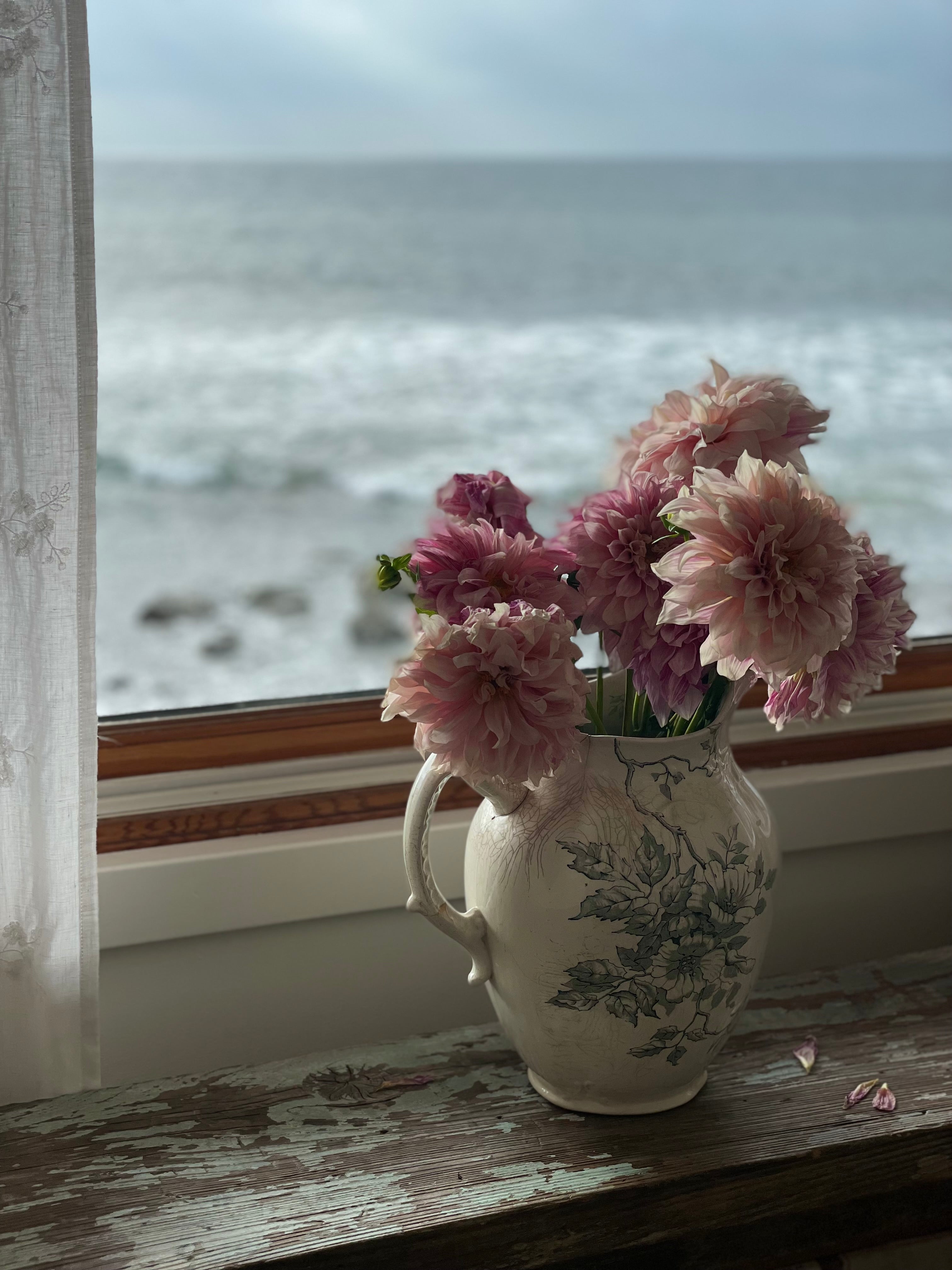 MAGICAL MALIBU – Rachel Ashwell Shabby Chic