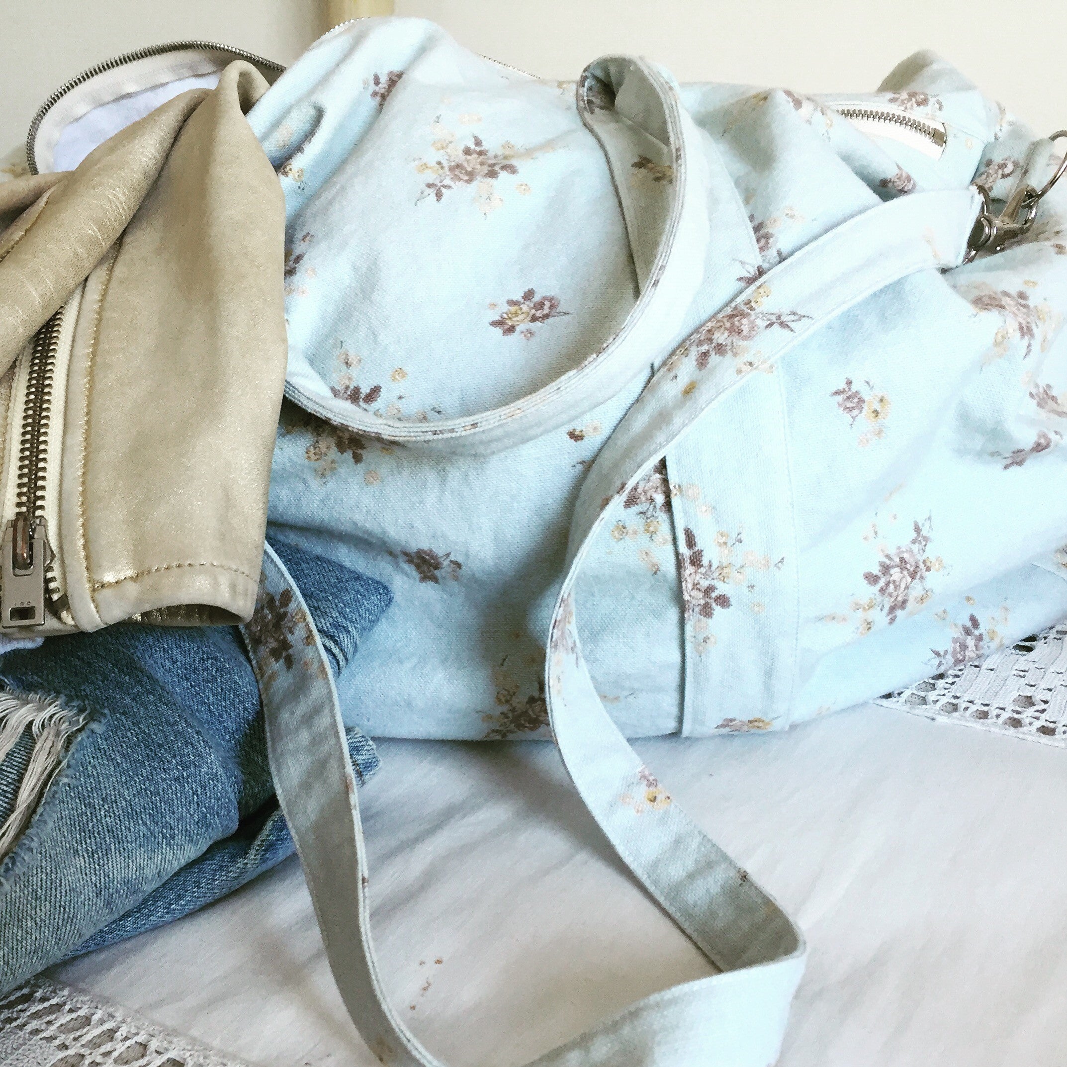 TRAVELING BEAUTY – Rachel Ashwell Shabby Chic