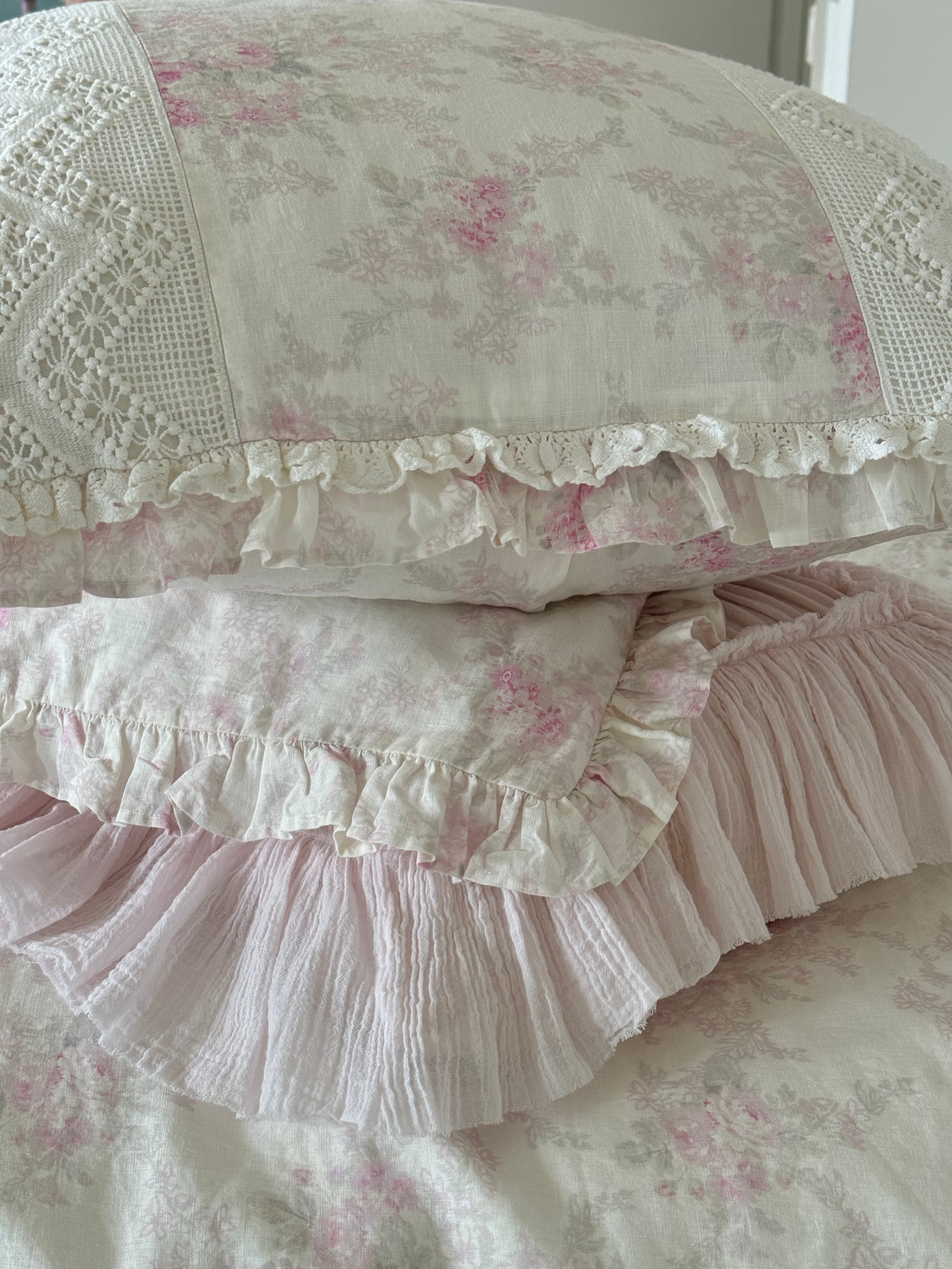 Shabby Chic Bedding - Duvet Covers, Bedding Sets, Linens – Rachel ...